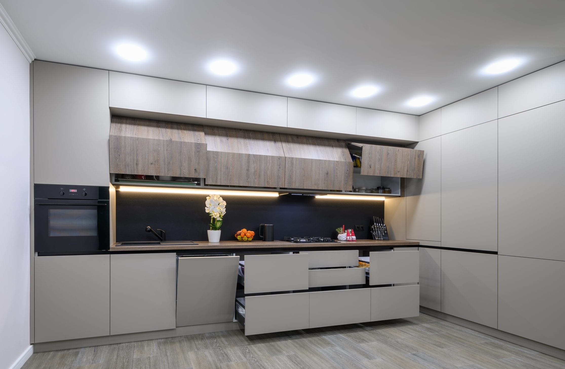 Kitchen – Monaco Cabinet